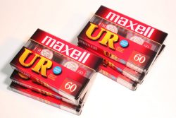 Get blown away by these iconic vintage Maxell tape ads - plus see some ...