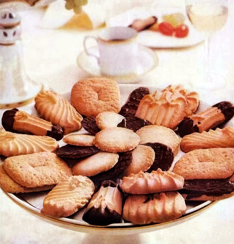 Pepperidge Farm remembers: See 50 of their classic cakes, cookies ...