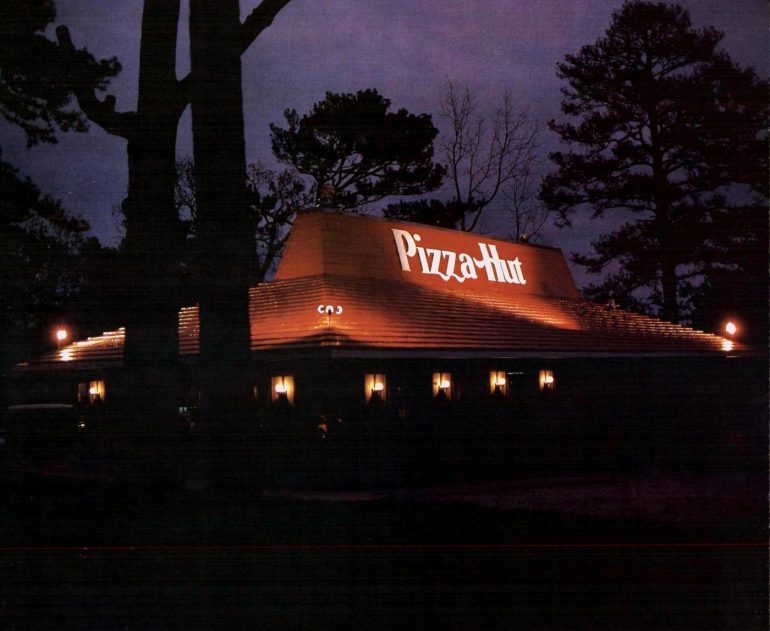 Vintage Pizza Hut restaurants & food from the '70s - Click Americana
