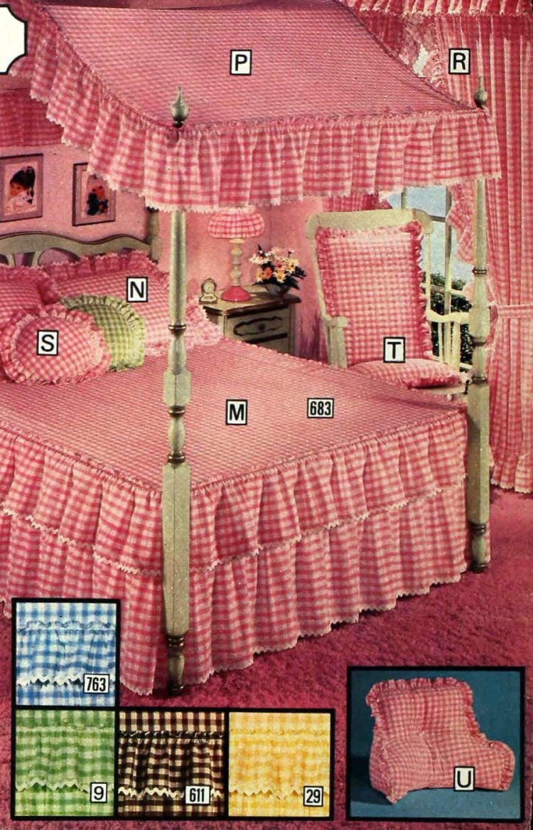 See 70 beautiful vintage canopy beds from the 1970s - Click Americana