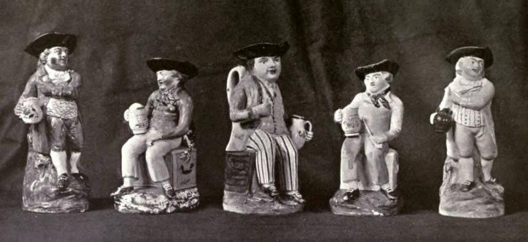 Antique Toby jugs: See dozens of collectible drinking mugs that were ...