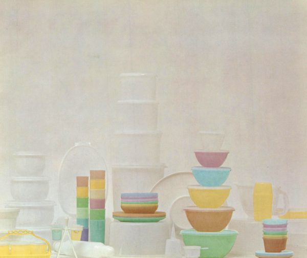 Vintage Tupperware: See 100+ retro plastic container styles, from the ...