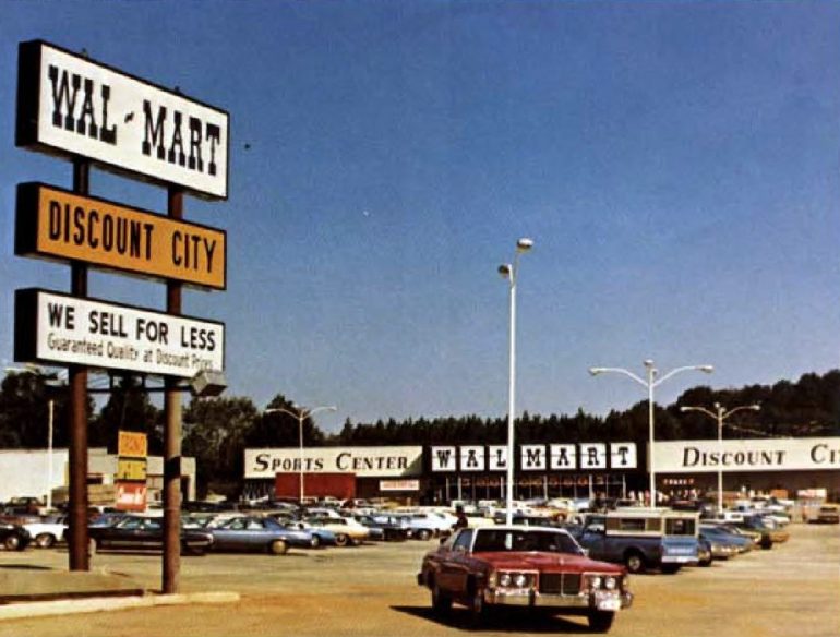 History of Walmart: See what old Wal-Mart stores were like in the 70s ...