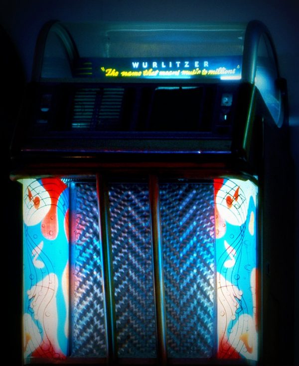 See 20 vintage jukeboxes, including Classic Rock-Ola & Wurlitzer ...