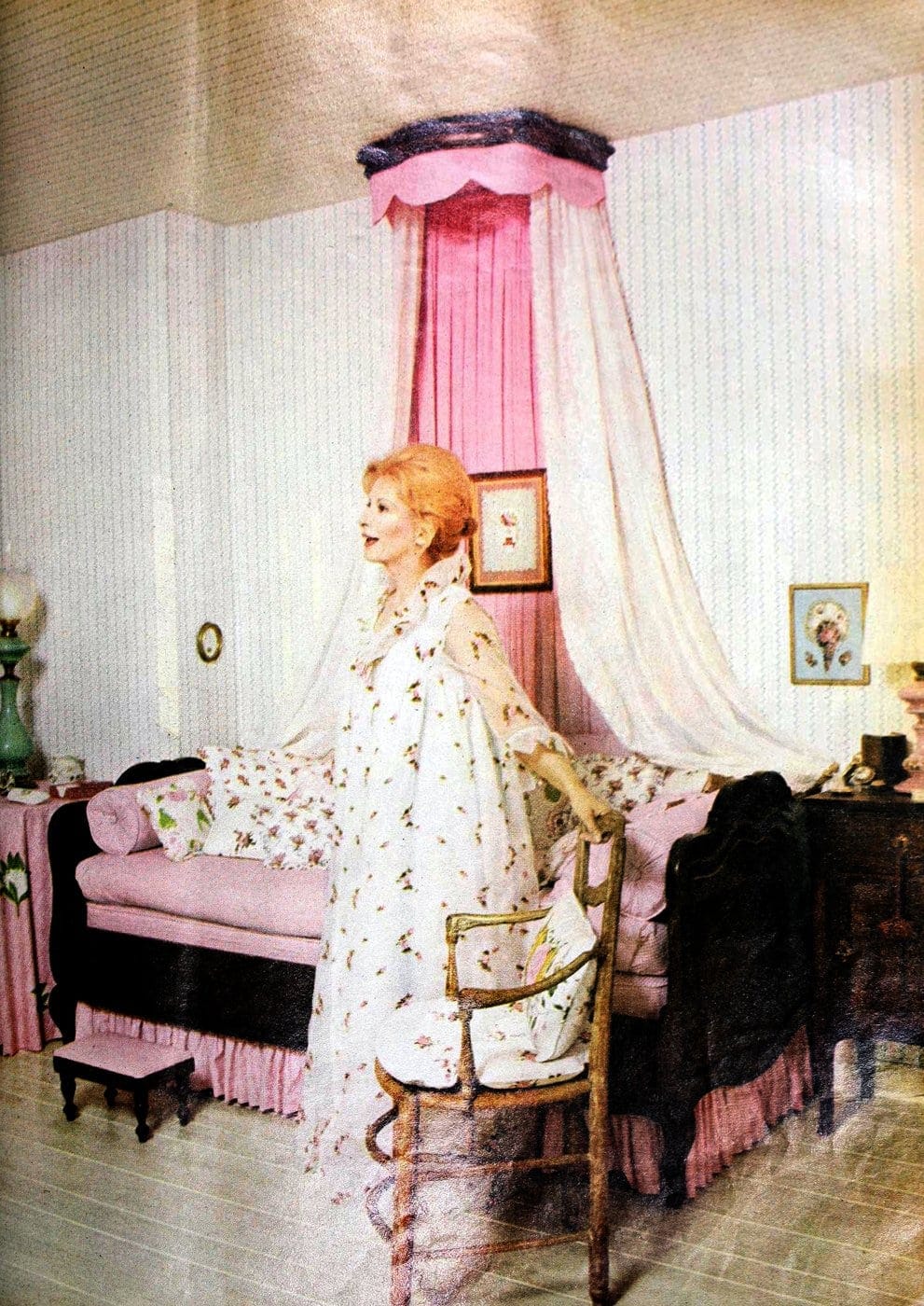 Celebrity homes: See actor Walter Matthau's house in 1970 - Click Americana