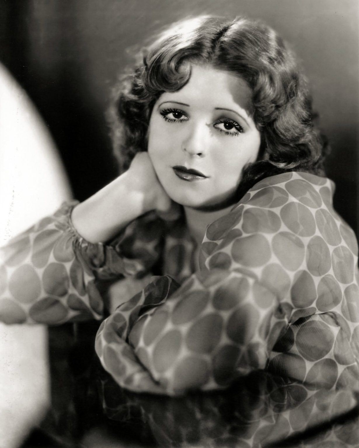 Clara Bow The Actress Who Was A Dazzling Darling Of The Roaring 1920s