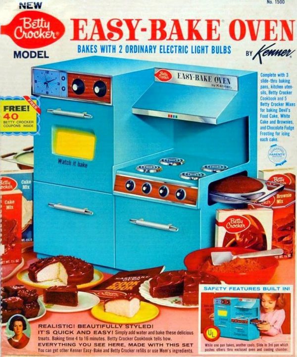 Easy-Bake Ovens: See the vintage kitchen toys that let kids bake their ...