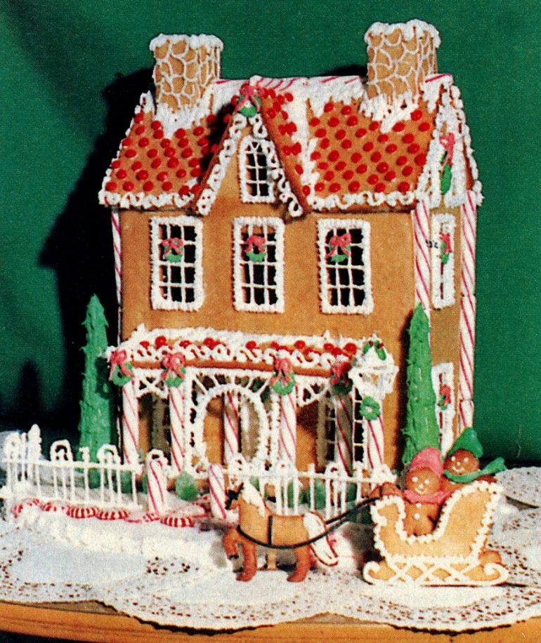 35 classic gingerbread house ideas: Get inspired & find out how to make ...