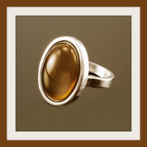 Mood ring color meanings for the retro jewelry trend - and what blue ...