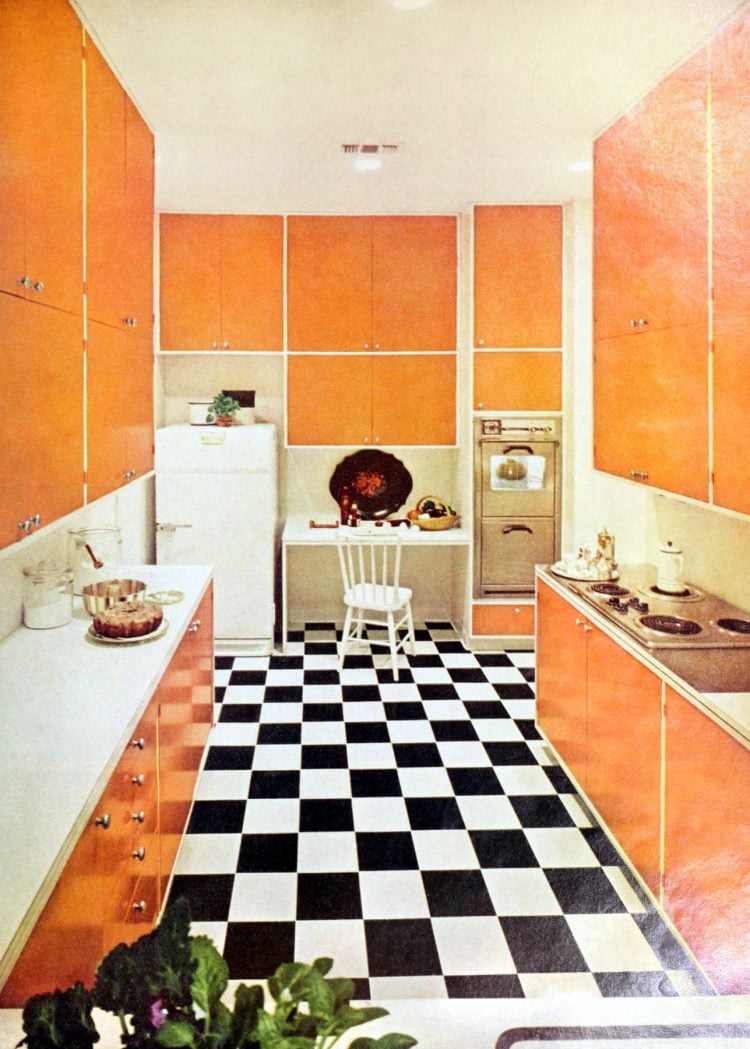 Vintage 1970s kitchen decor ideas - Click Americana