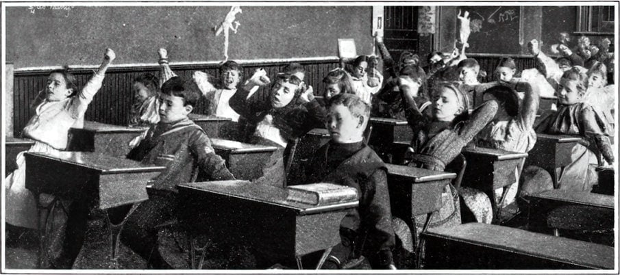 Old school classrooms that show what school was really like in 1899 ...