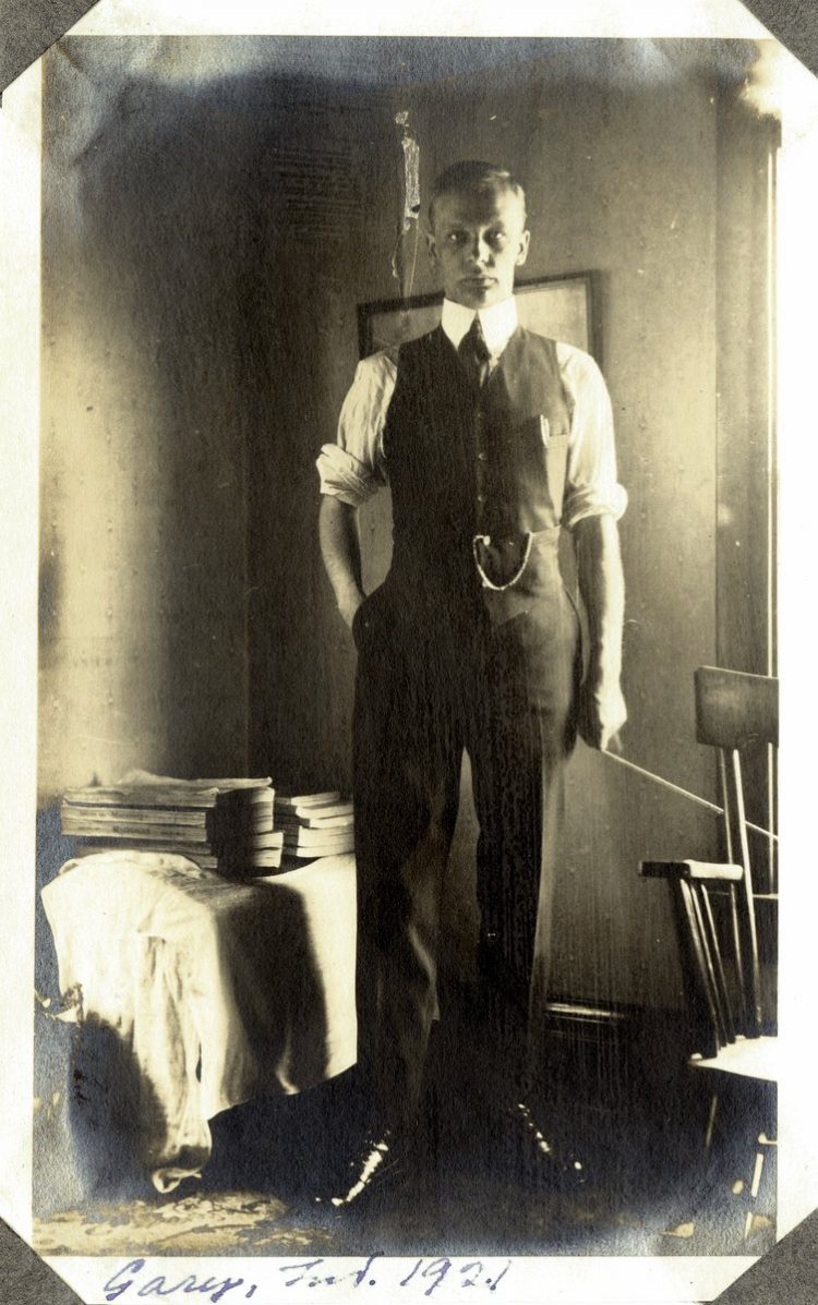 32 fascinating vintage selfies you probably have never seen - Click ...