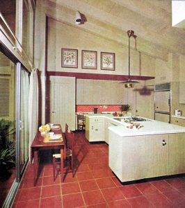26 unique retro kitchen islands: Home inspiration from the 60s - Click ...