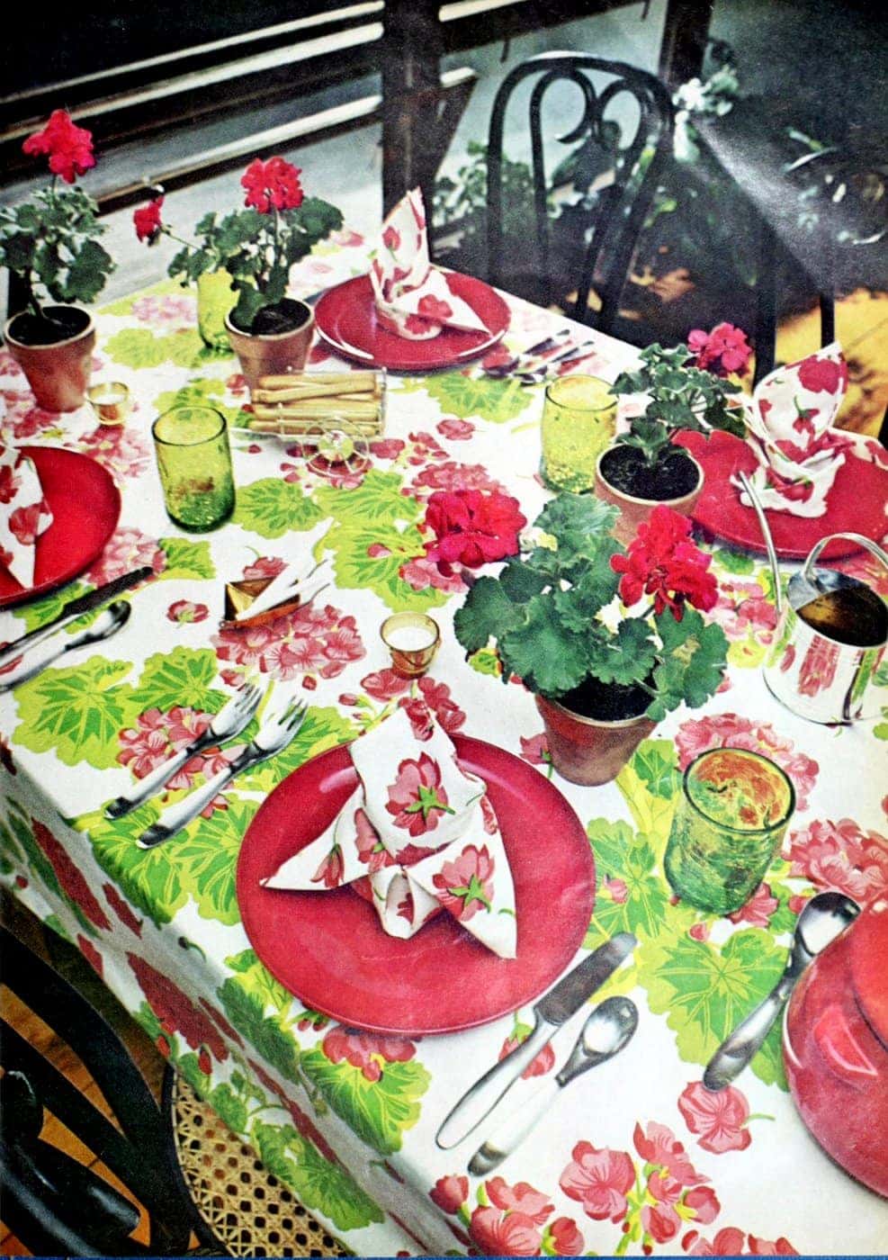 112+ beautiful vintage 70s table setting ideas - Click Americana