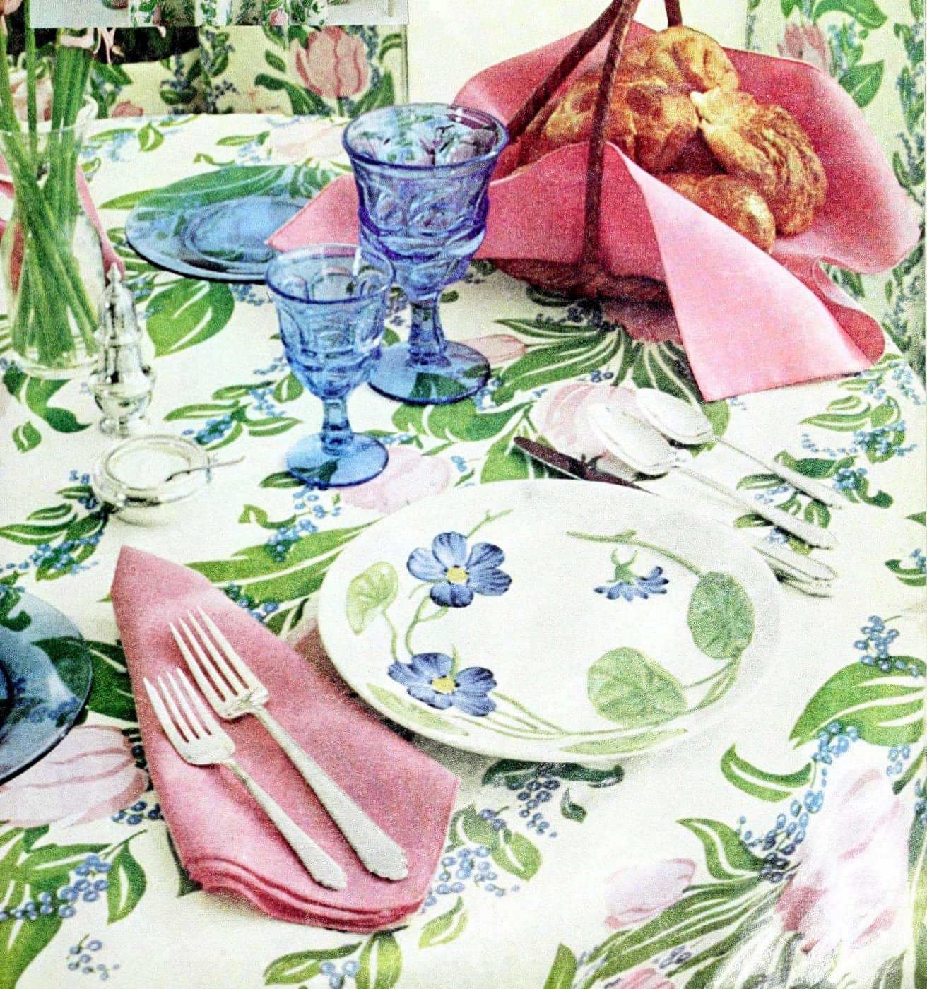 112+ beautiful vintage 70s table setting ideas - Click Americana
