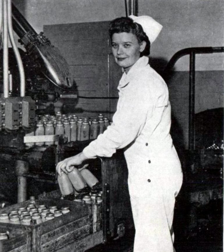 The milkman of years ago delivered milk & happy memories - Click Americana