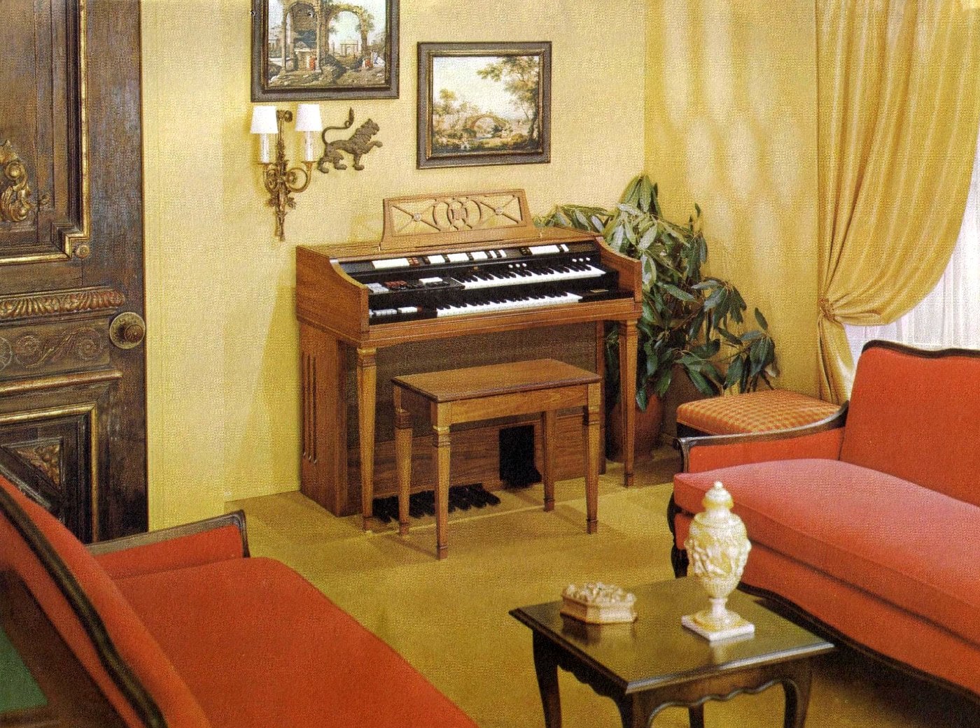 See some of the mighty vintage Wurlitzer organs of the '60s - Click ...