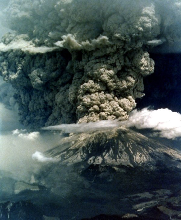 American volcano: When Mount St Helens blews sky-high (1980) - Click ...
