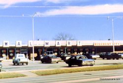History of Walmart: See what old Wal-Mart stores were like in the 70s ...