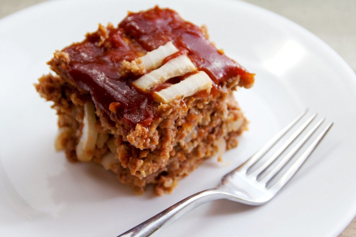 How to make a football-shaped meatloaf - Click Americana