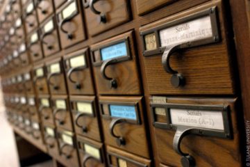Vintage card catalogs: Still attracting bookworms with their old-school ...
